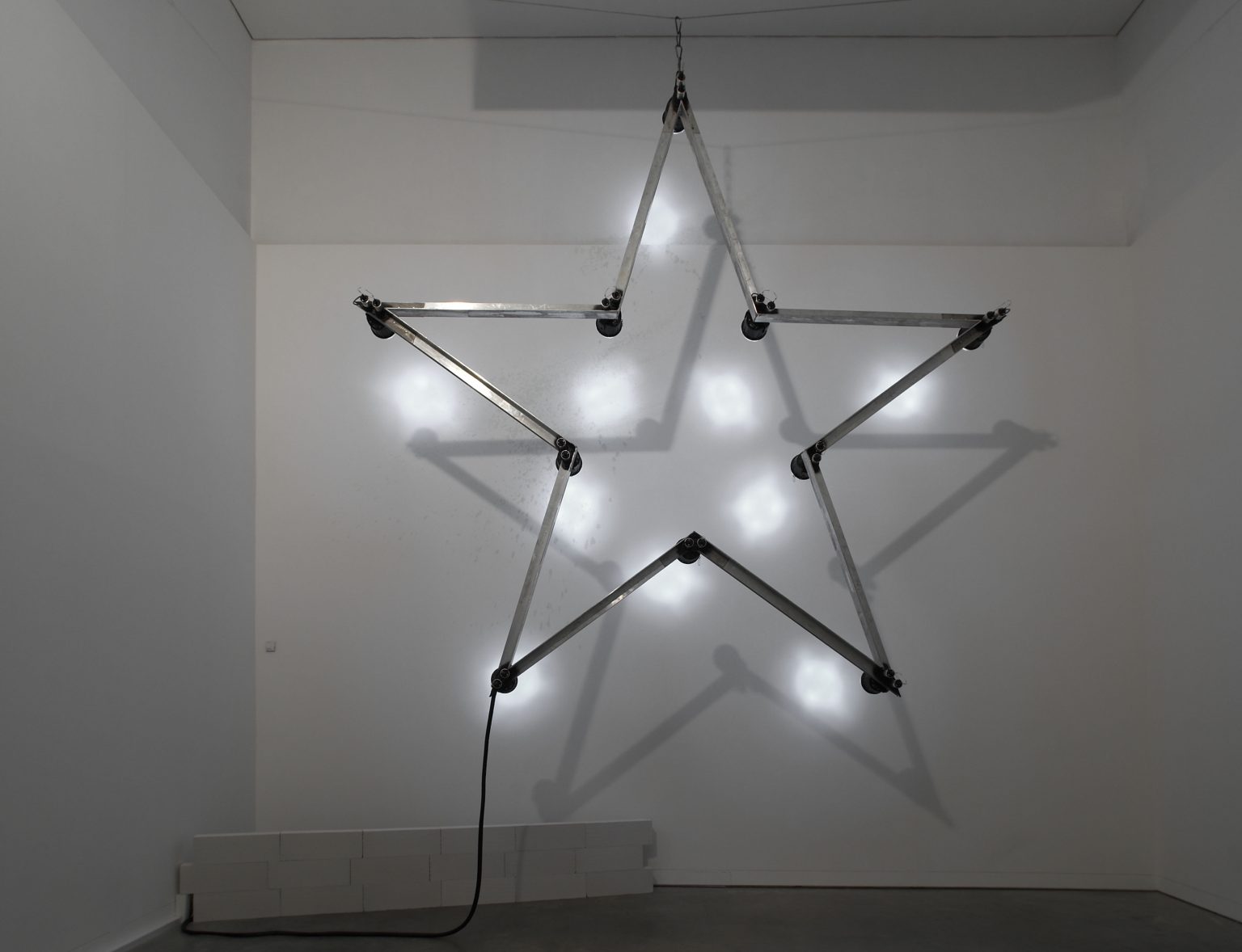 Gilberto Zorio - MK Gallery